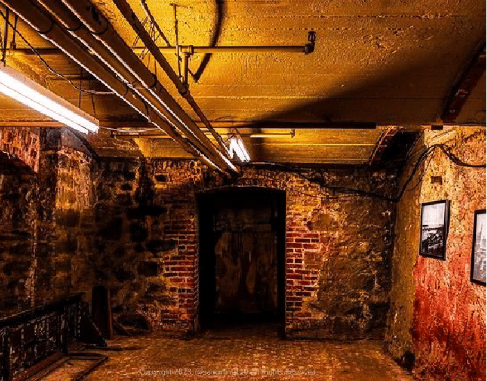 Seattle Underground Tours - Begin at Bothell